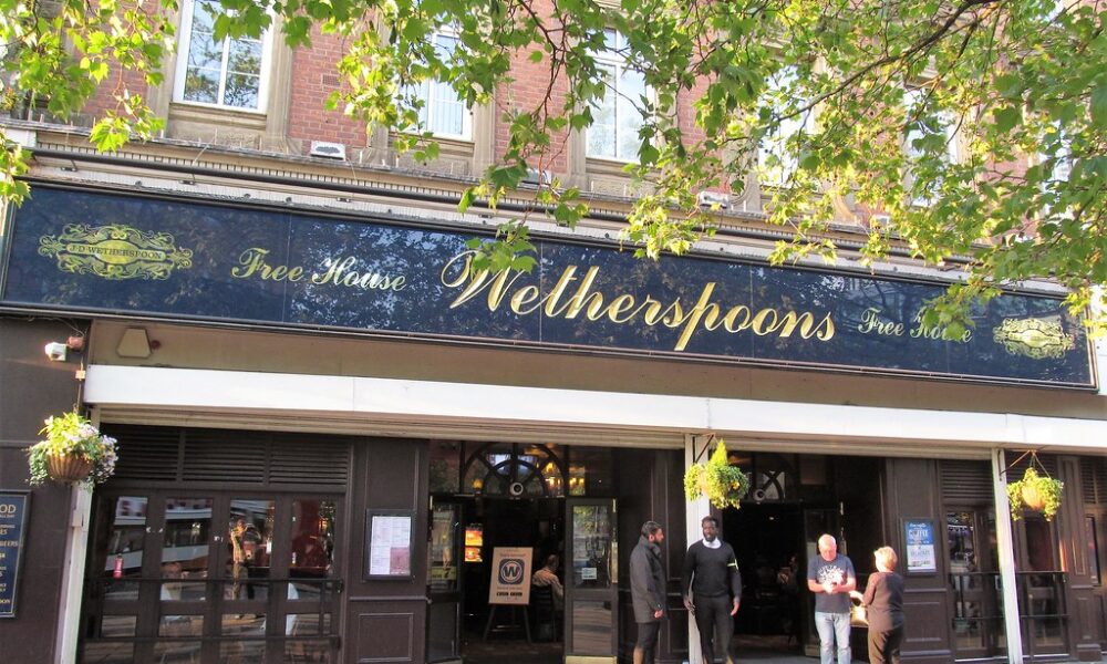 Wetherspoons set to close 16 pubs across the country – Proper Manchester