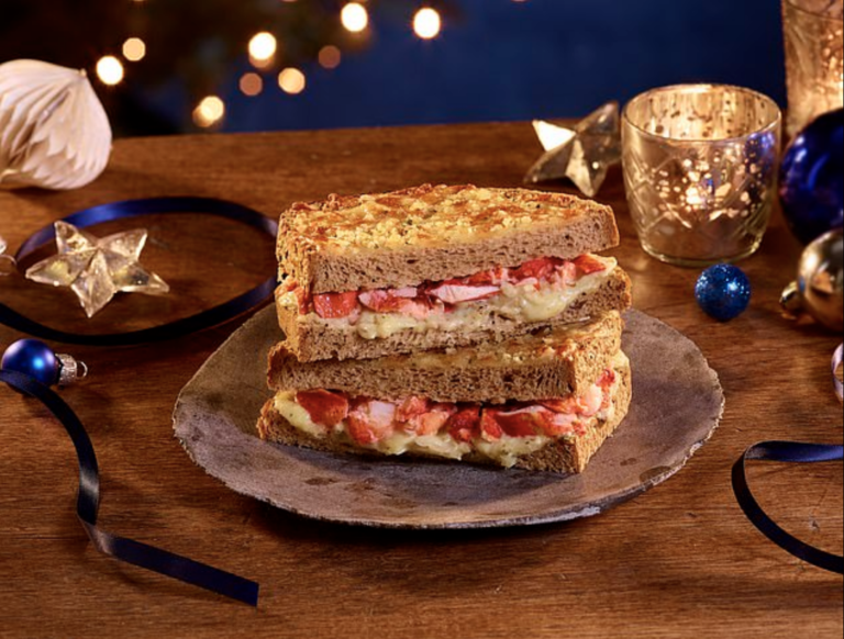 Costa launch new Christmas menu with Biscoff cheesecake and After Eight ...