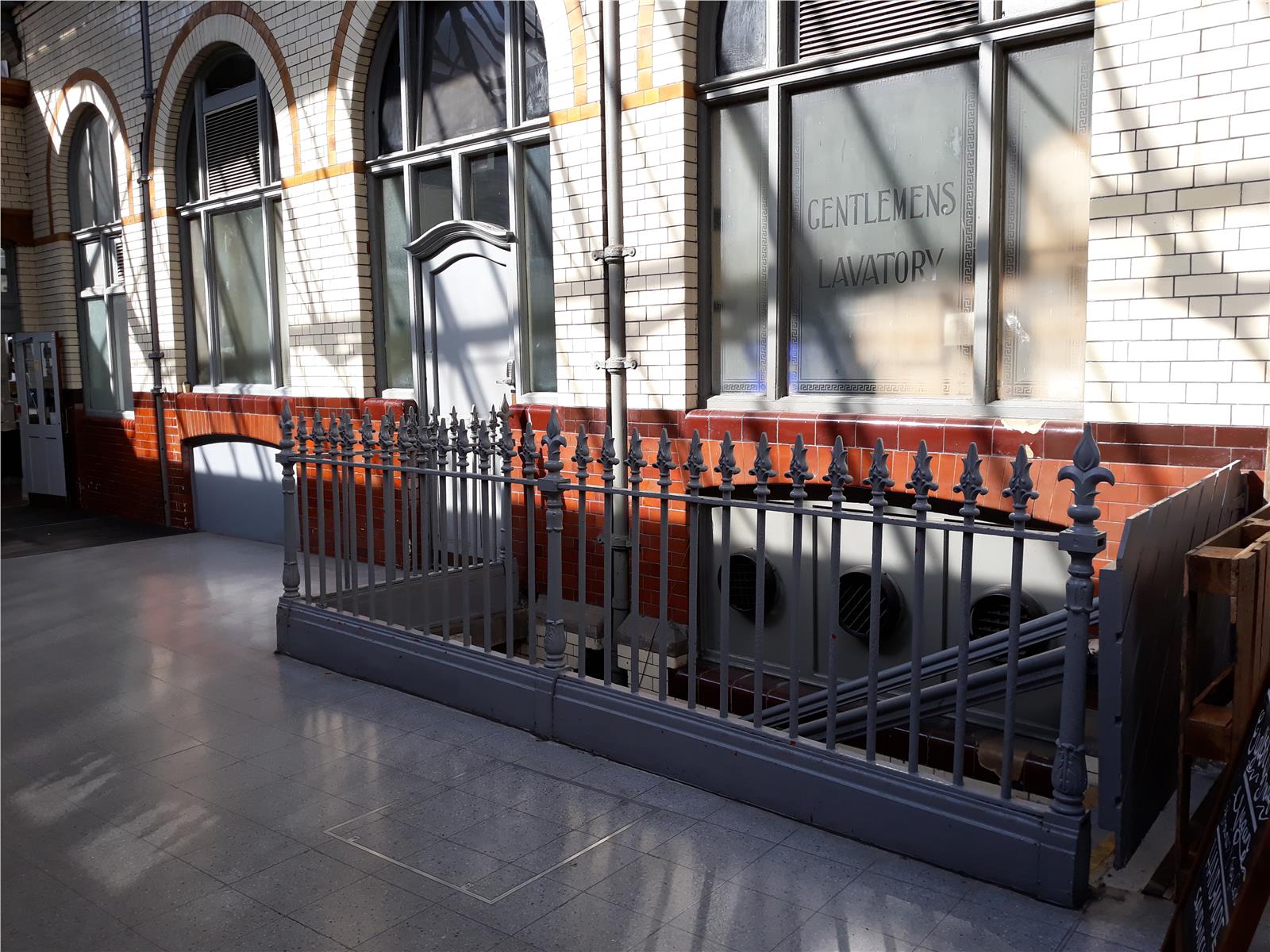 The secret abandoned bar hidden underneath Manchester Victoria Station