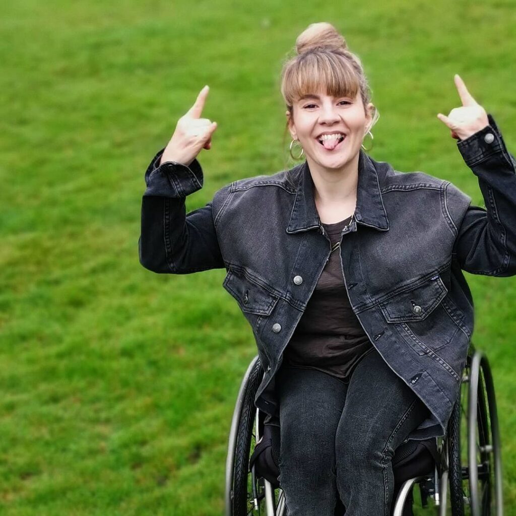 Bolton actor Ruth Madeley describes how taxi driver 'took her ...