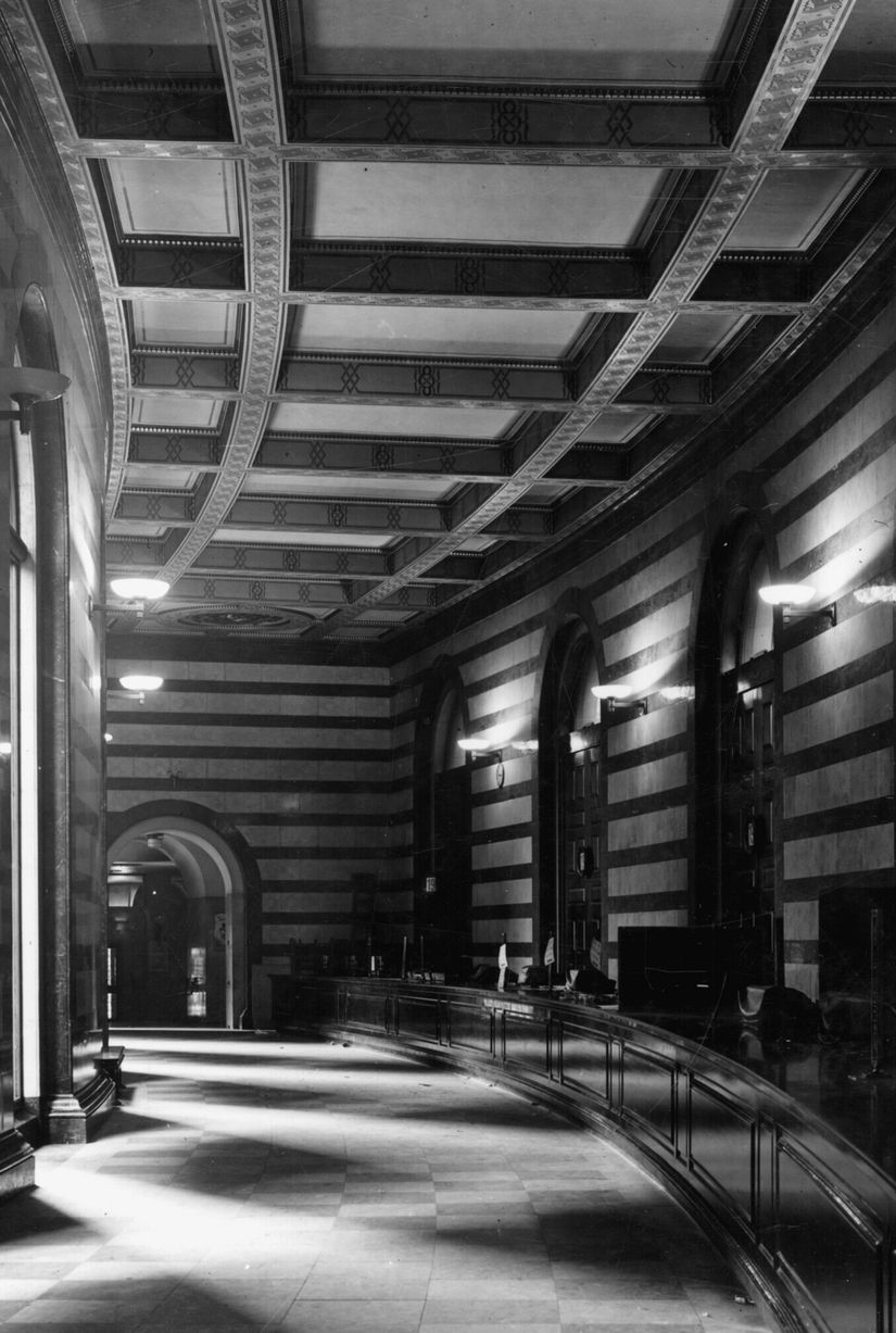 The amazing reason Manchester has an Abraham Lincoln statue and square ...